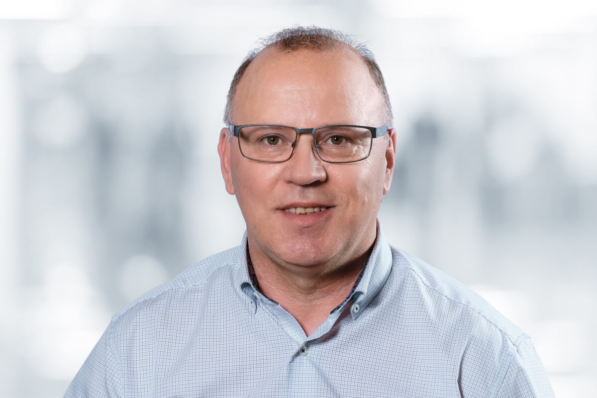 Ansprechpartner - Rüesch AG